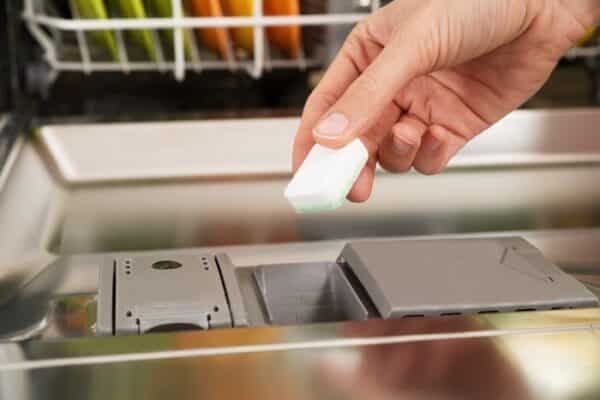 6 Easy Steps to Fix Cloudy Glasses From A Dishwasher