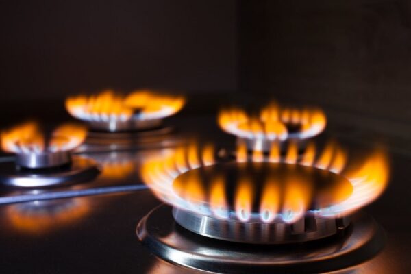 5 Steps To Check If Your Gas Stove Is Leaking - And Fix It