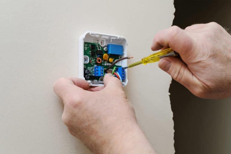 How To Reset A Hive Thermostat In 3 Easy Steps