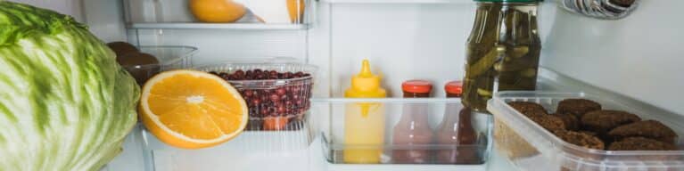 Open A Stuck Freezer Door With These 4 Quick Tricks