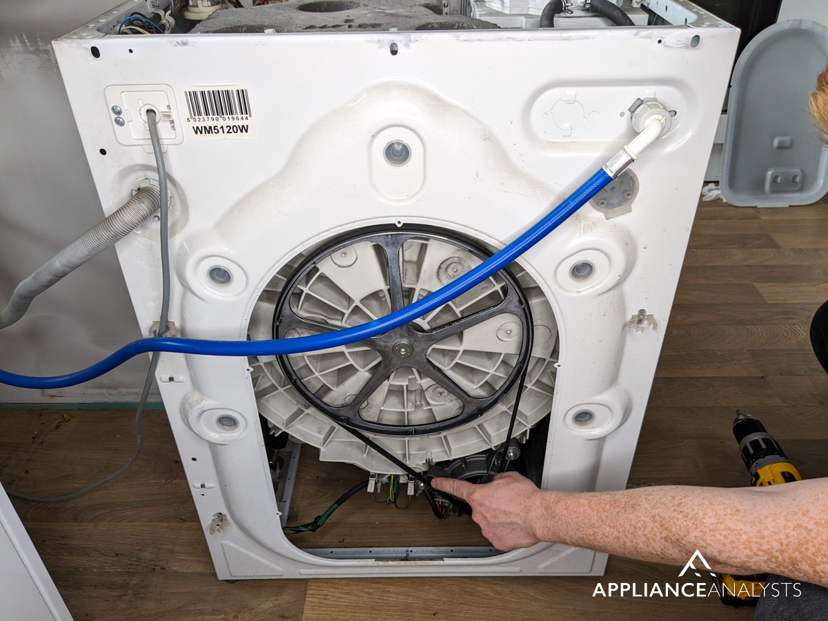 How To Solve A Washer Making Clicking Noises: 7 Steps